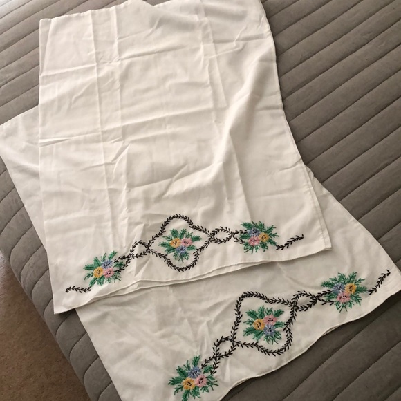 Handmade | Bedding | 2 Vintage Hand Embroidered Pillow Cases Circa 97 ...